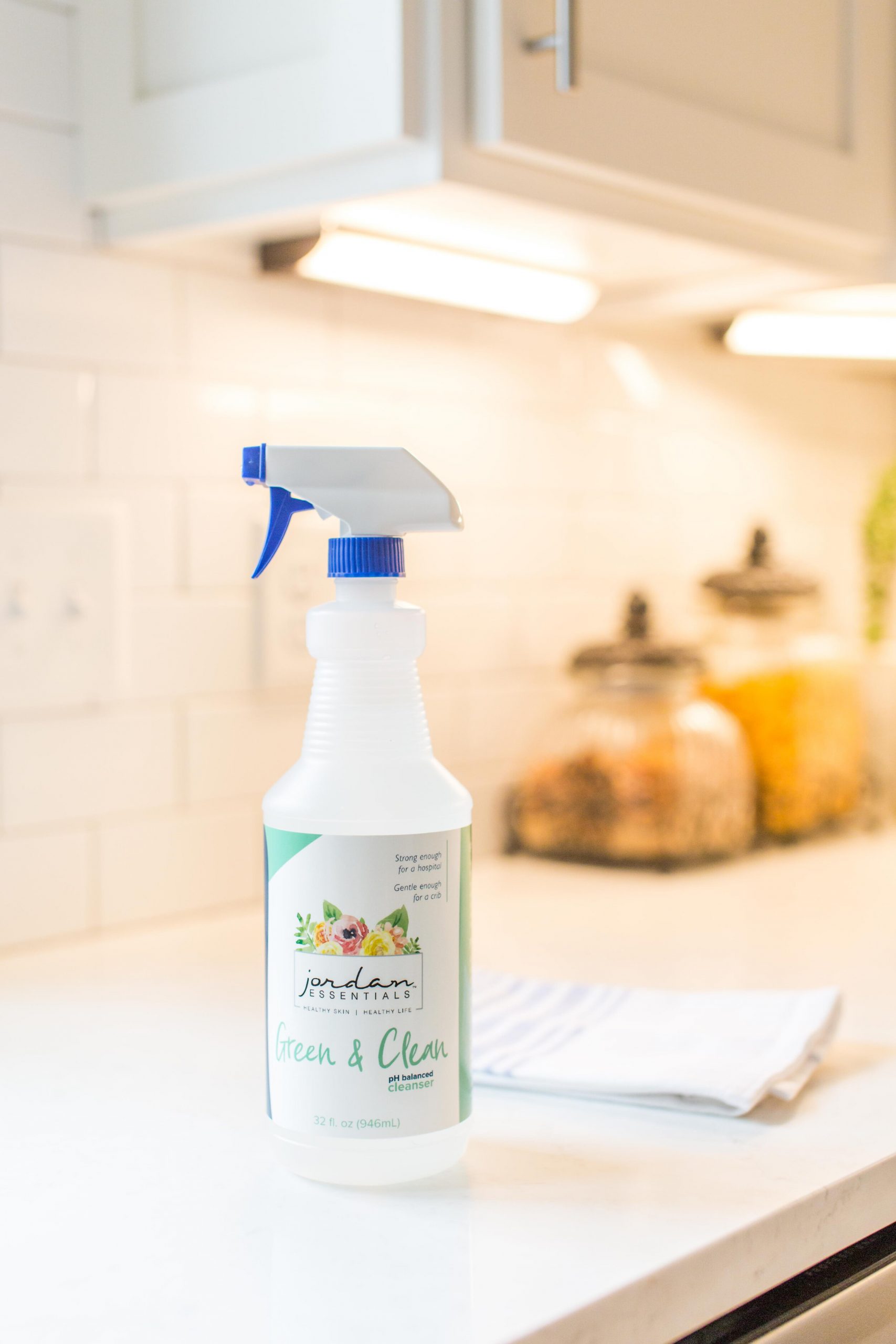 Cleaning Day: How to Get the Whole Family Involved